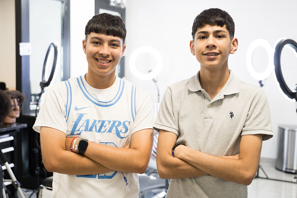 SISD Legacy Barbershop prepares students for career-ready success ...